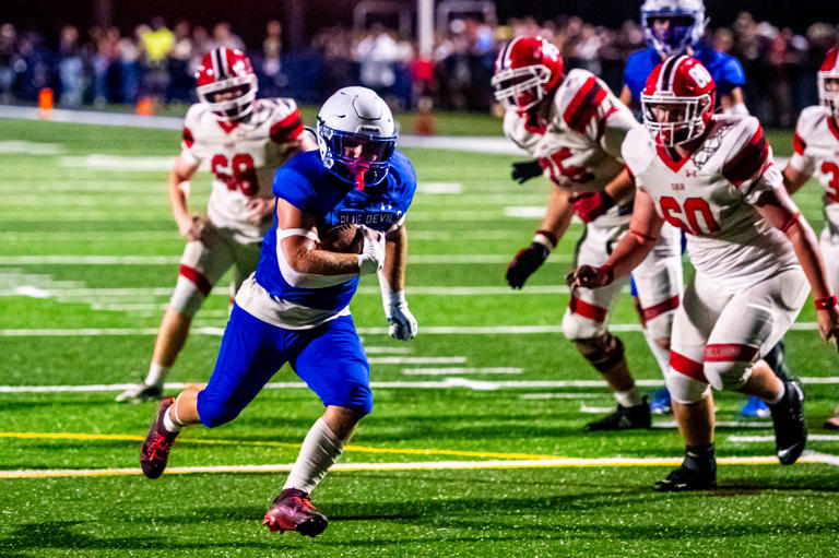 MIAA's newest football playoff power rankings are out. Where are ...