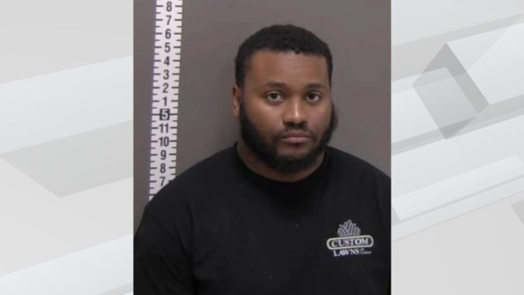 Federal charges filed against Fargo man in parking lot gun incident