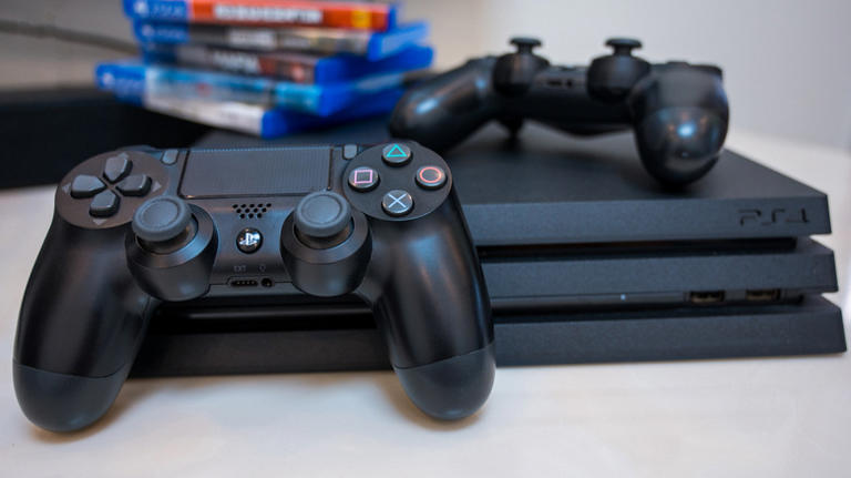 8 Of The Best Uses For An Old PS4