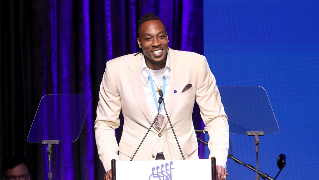 Dwight Howard Signs With Innovative Artists