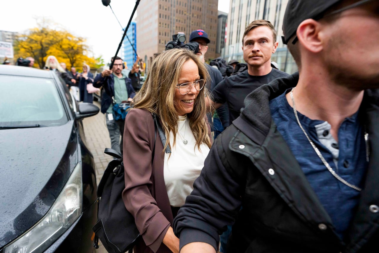 'Freedom Convoy' leaders Tamara Lich, Chris Barber given conditional ...