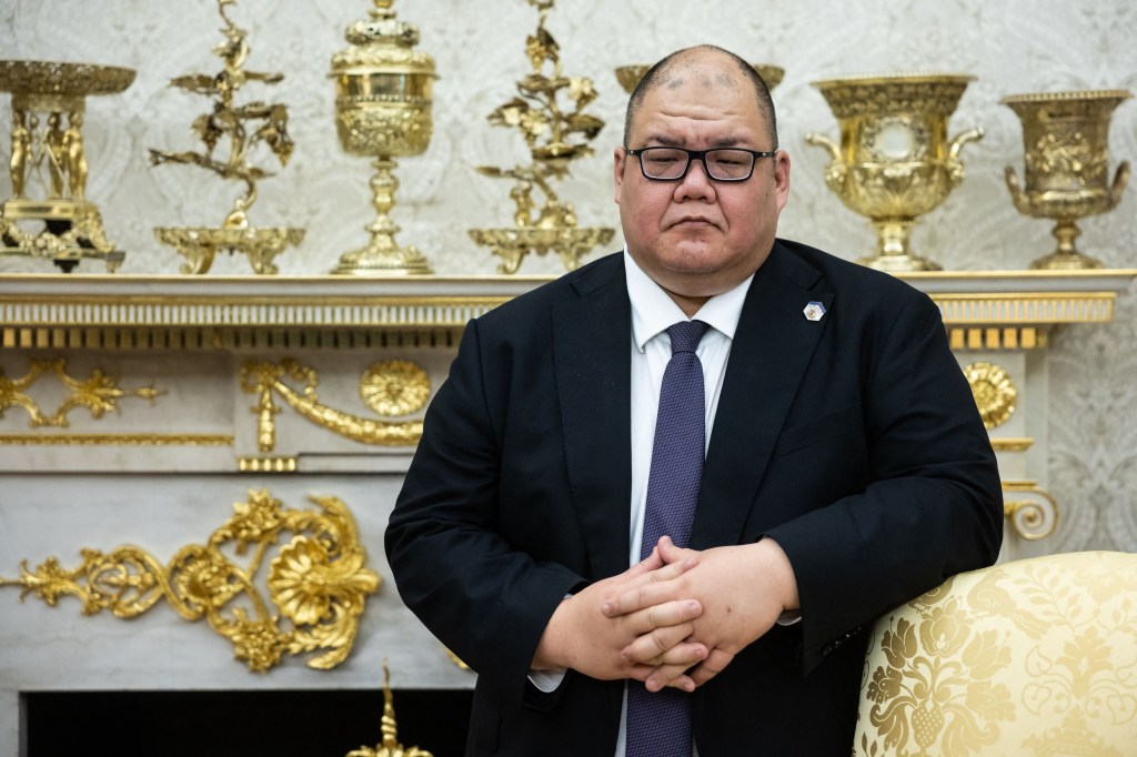 Trump aide hits AOC with savage innuendo after she mocked Stephen ...