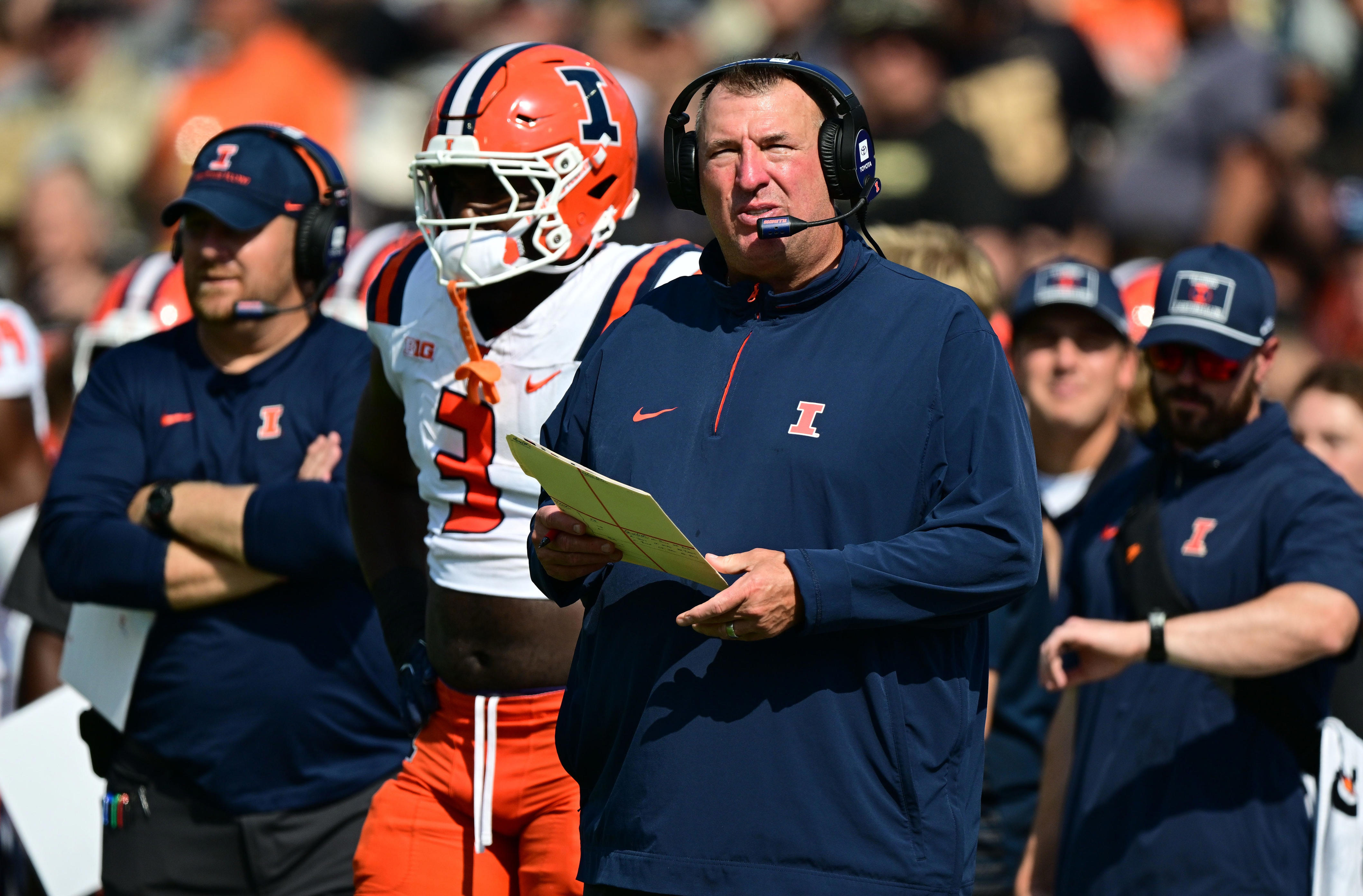 Illinois football coach Bret Bielema 2025 contract details: Salary ...