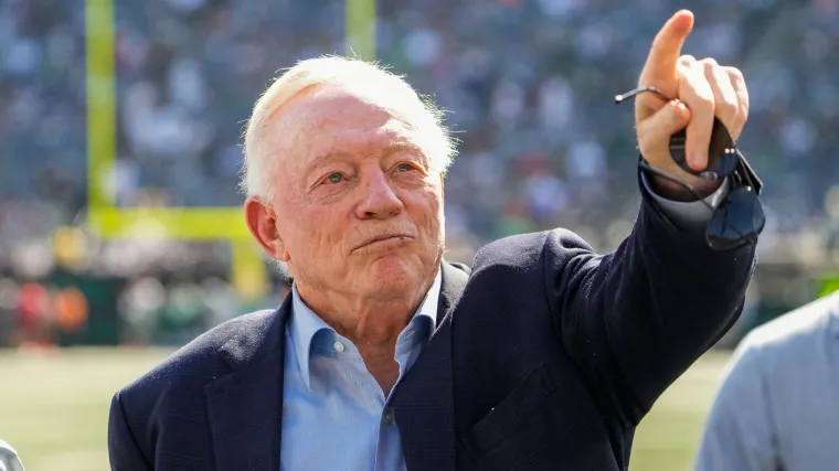 Jerry Jones middle finger fine: How much Cowboys owner was punished for ...
