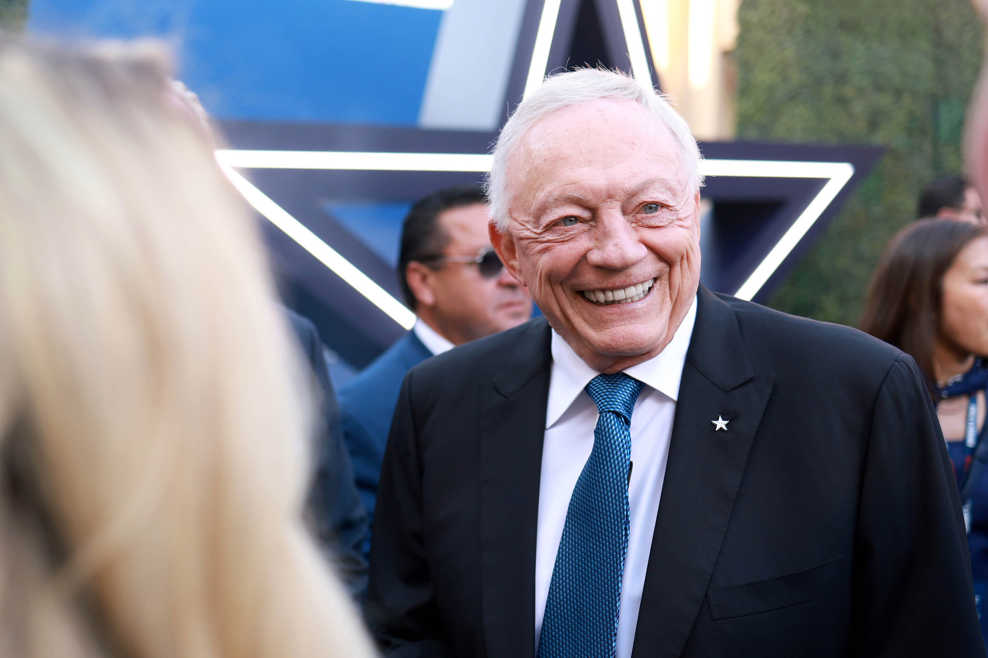 Cowboys Owner Jerry Jones to fight NFL punishment: report