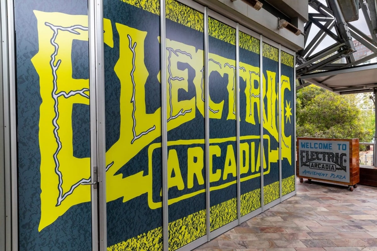 ELECTRIC ARCADIA: the artists behind the 90s arcade installation at Fed ...