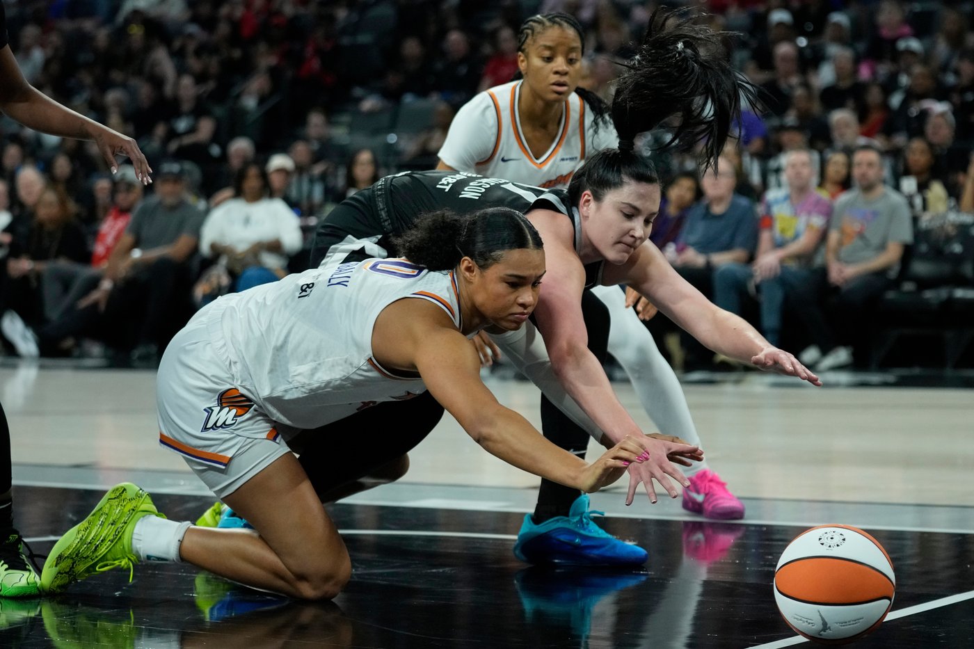 WNBA Finals draw most viewers for a Game 1 since the league's inaugural ...