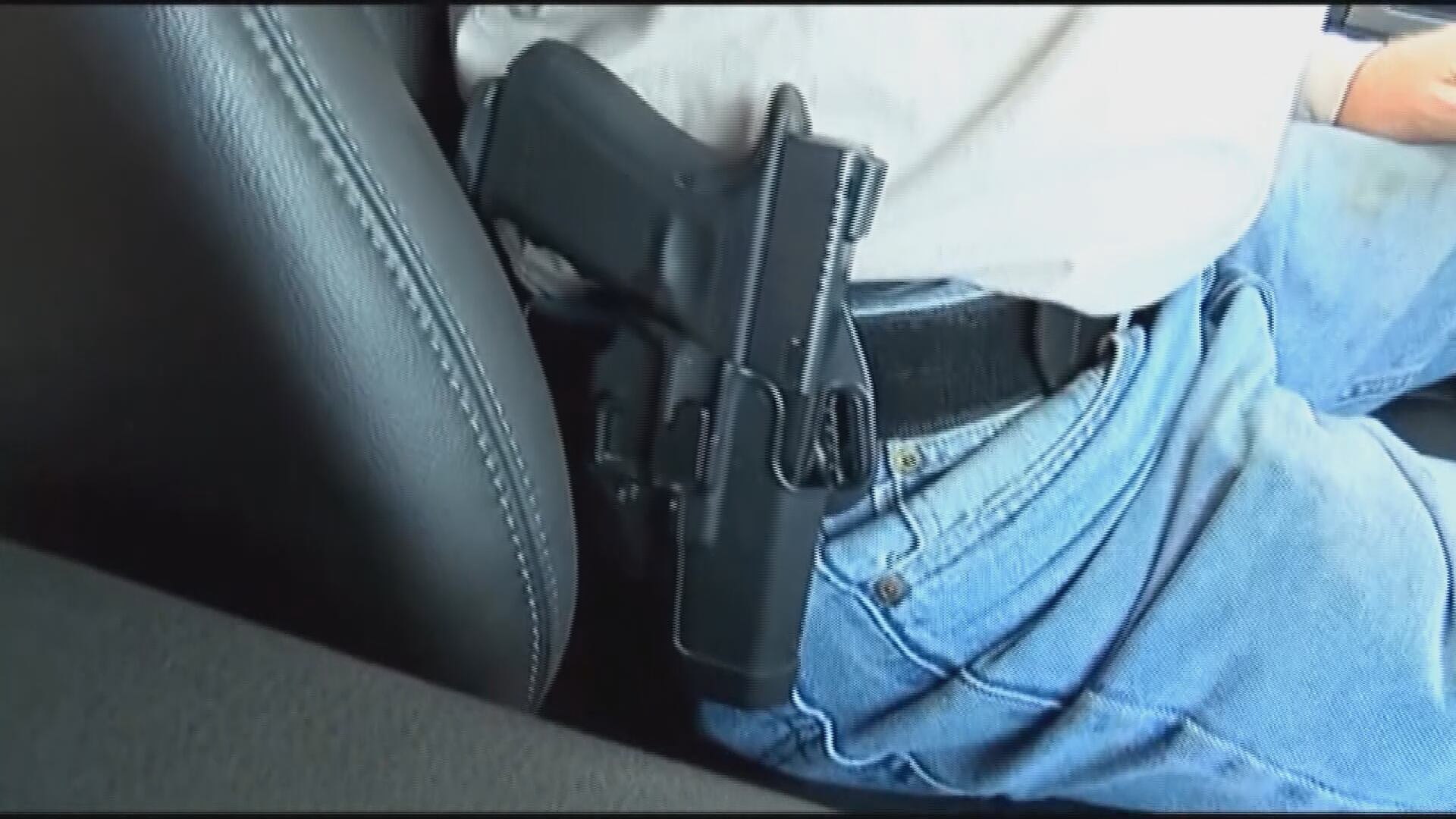 Alabama tightens gun laws for recent felons