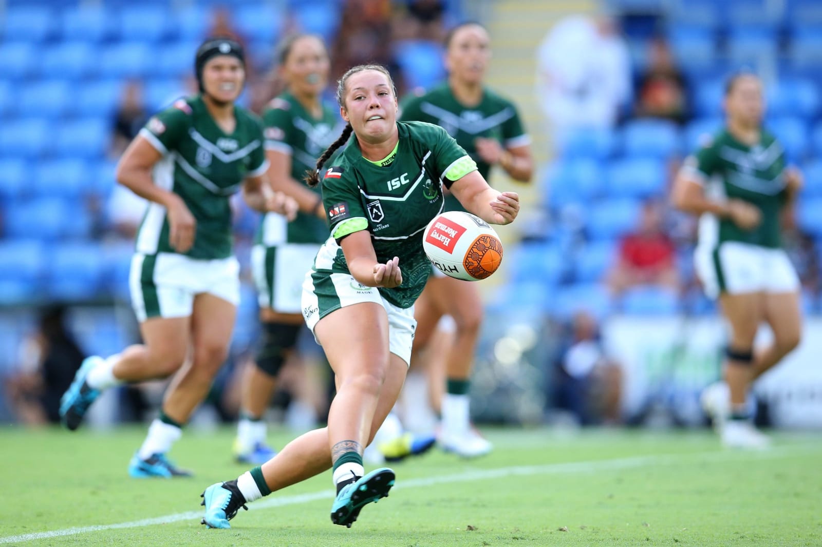 NRLW: Wests Tigers sign 2022 Dally M Medal winner