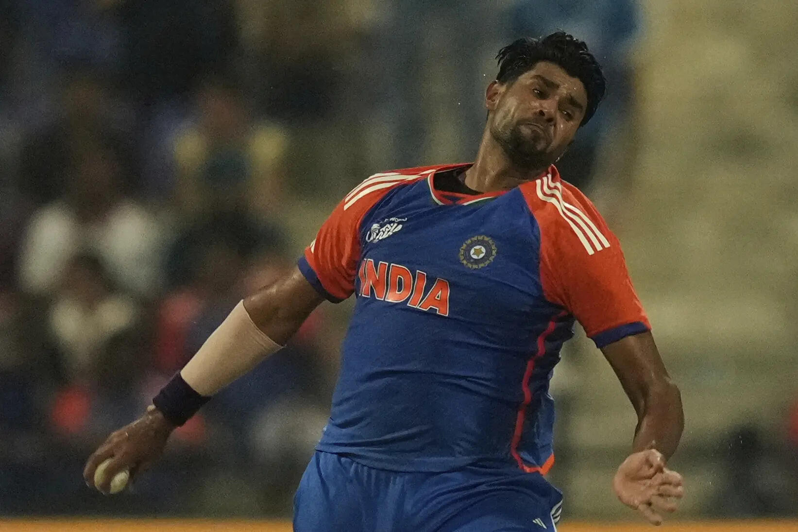 'Stop trolling the kid': Aakash Chopra defends Harshit Rana amid online ...