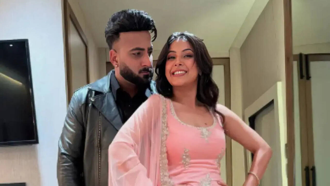 Bigg Boss 19's Shehbaz Badesha Breaks Silence On 'Behen Ki Kamayi Pe ...