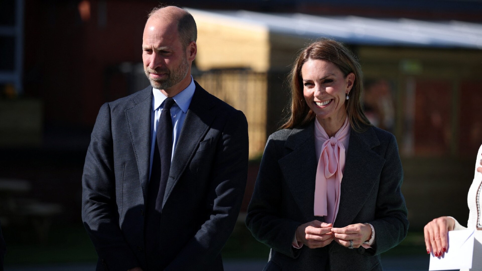 Prince William lifts lid on strict phone rule he and Princess Kate ...