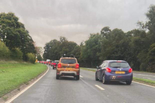 Queues on main road into Worcester due to roadworks