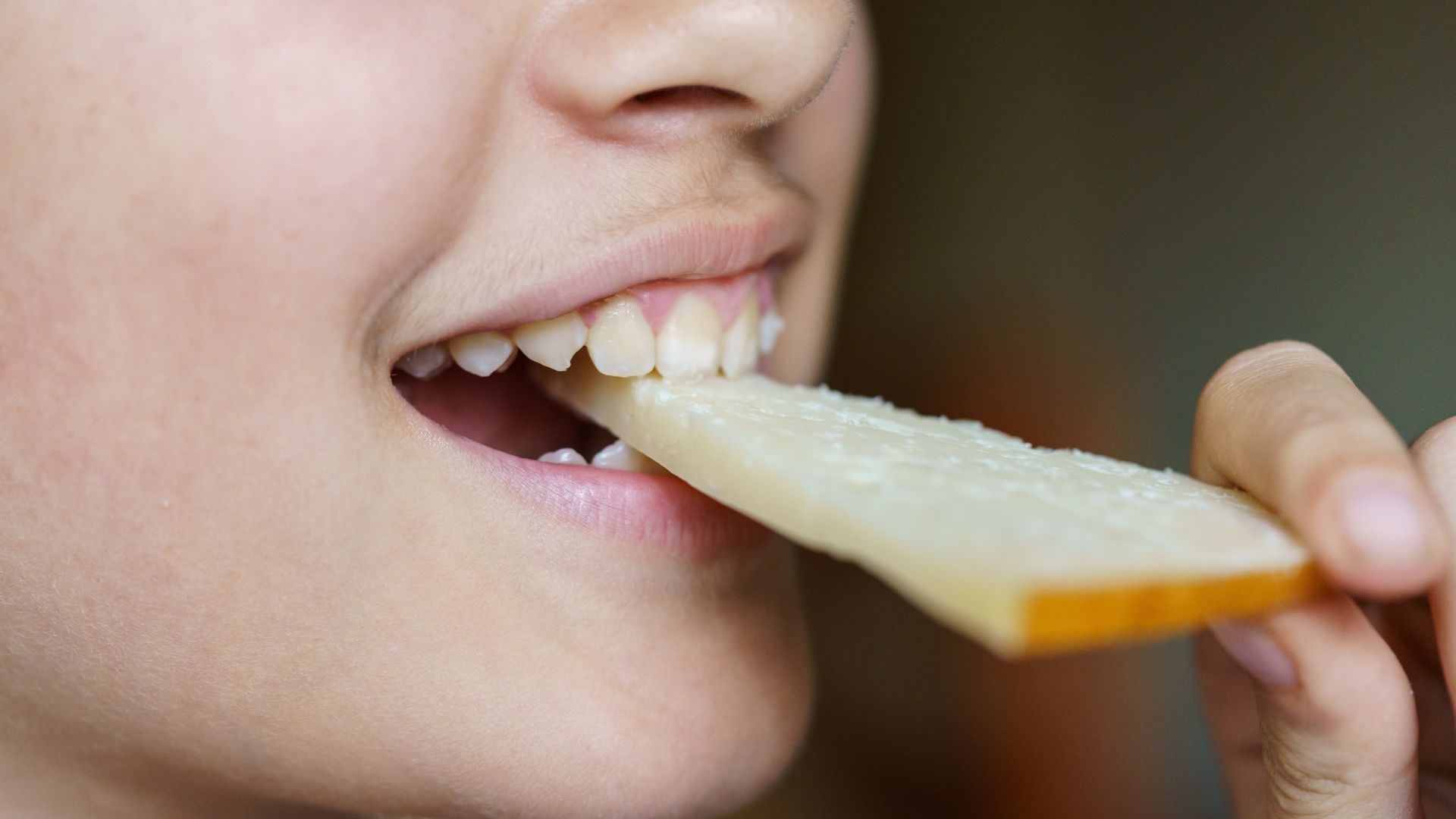 What Happens To Your Body If You Eat Cheese Every Day