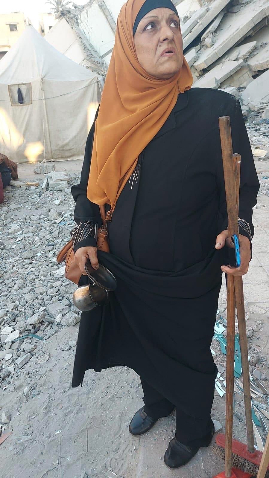 Mother of US Navy medic rescued from Gaza in deal with Trump, Israel ...