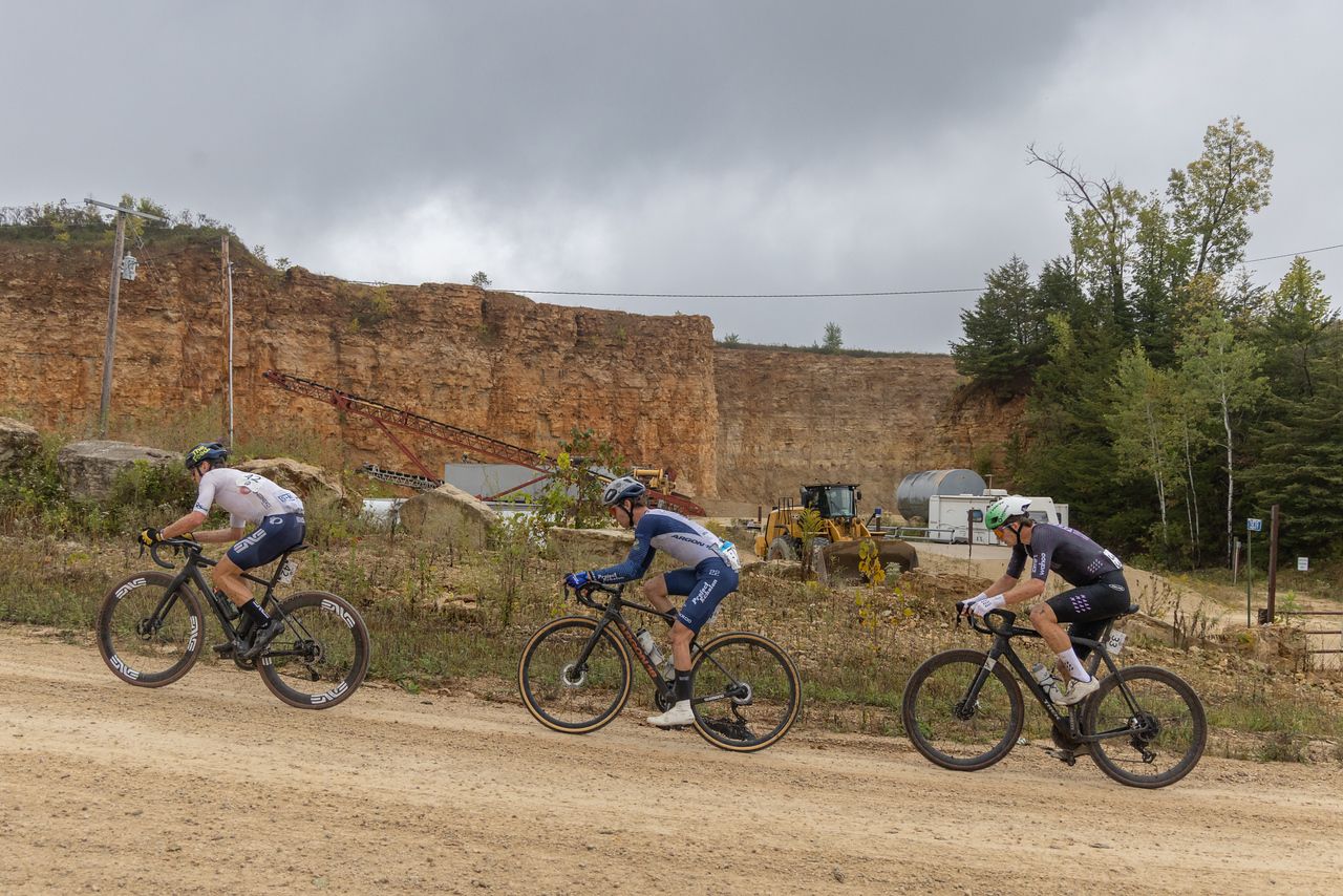 Former US junior road champion Cole Davis uses late-season gravel prize ...