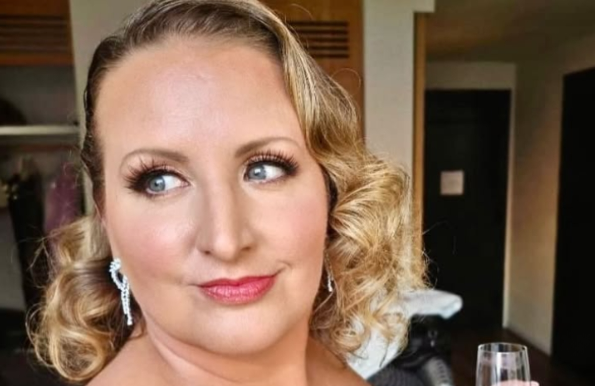 Who is Dancing With the Stars' Mandy Moore? Emmy winner's age, job, and ...