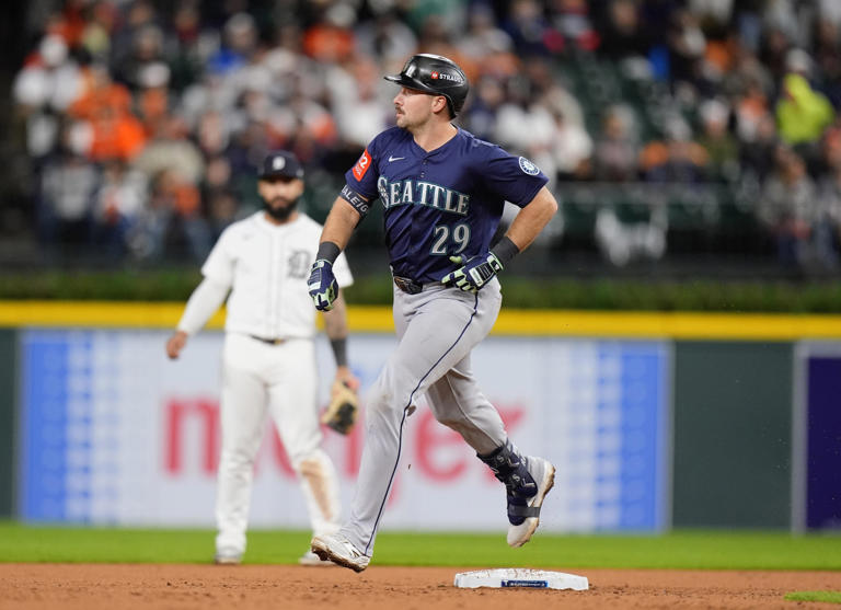 Detroit Tigers fall 8-4 to Seattle Mariners in Game 3 of the ALDS