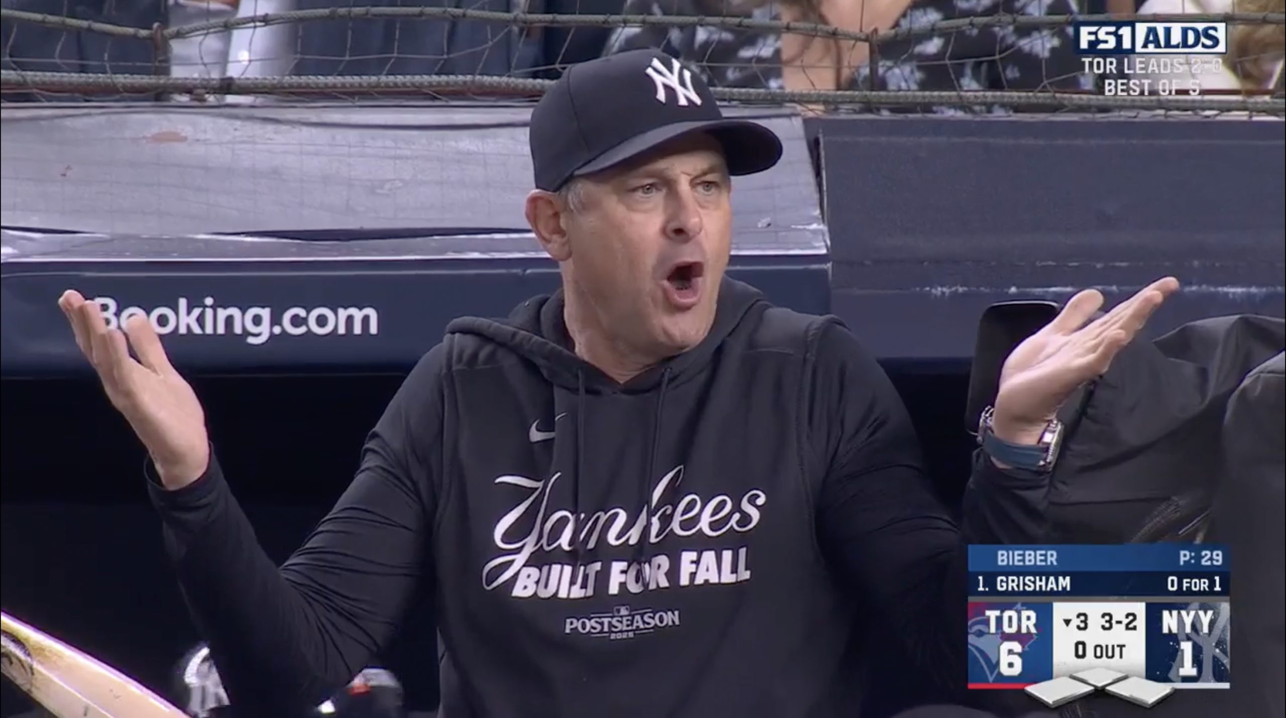 MLB announcer agrees with furious Yankees manager