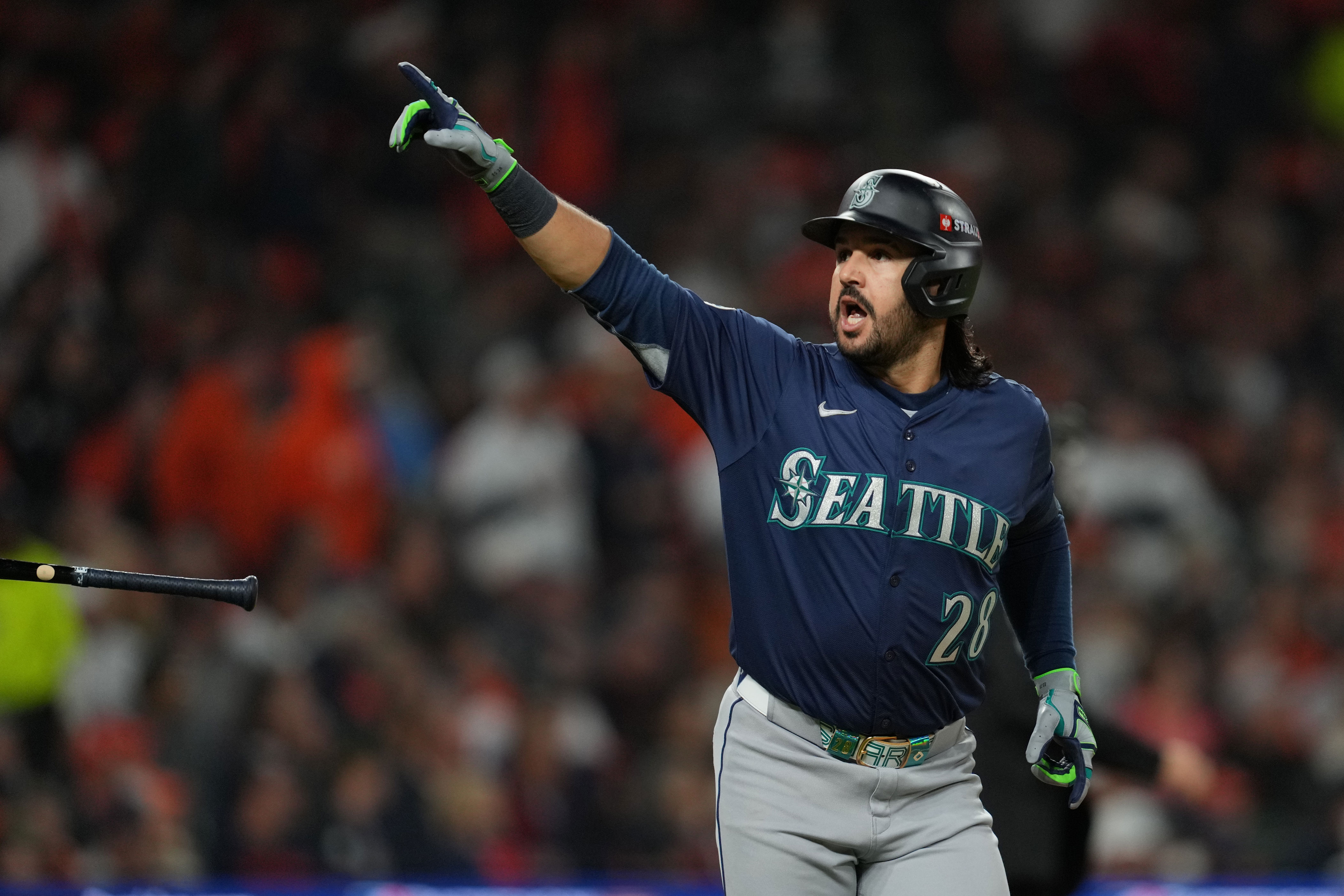 MLB Playoffs: Mariners tee off on Tigers after rain delay, move 1 win ...