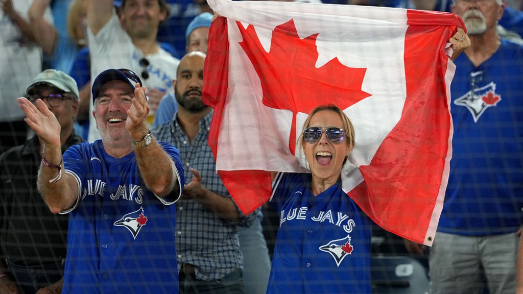 Blue Jays manager John Schneider’s honest thoughts on coaching only ...