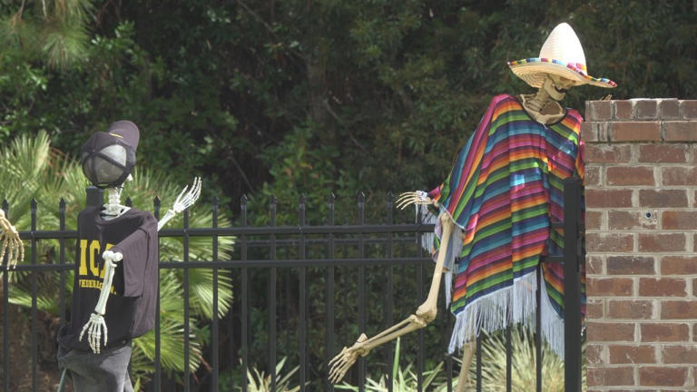 ICE-themed Halloween display in Alabama sheriff’s front yard stirs ...