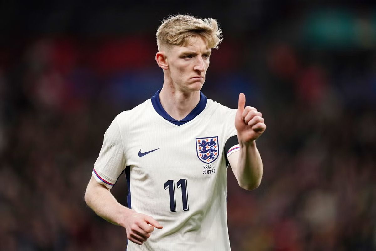 Ambisi Anthony Gordon Pertahankan Performa Terbaik Demi Satu Tempat di ...