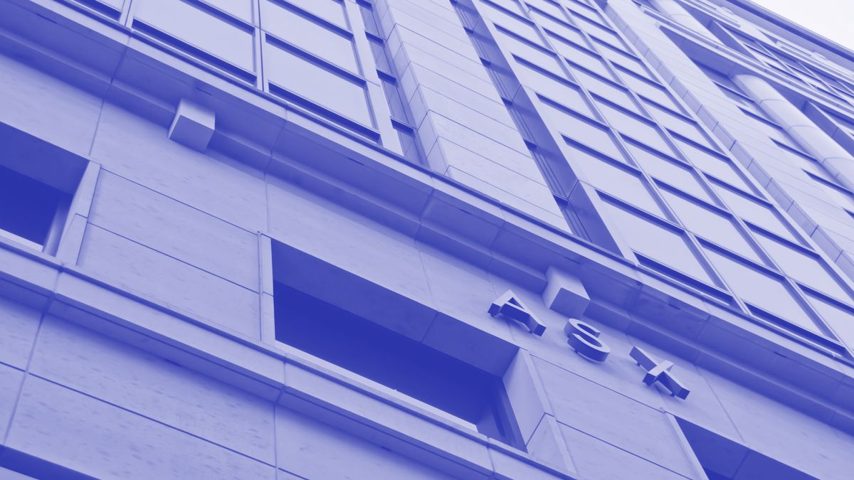 ASX closes lower; Breville leads consumer discretionary losses