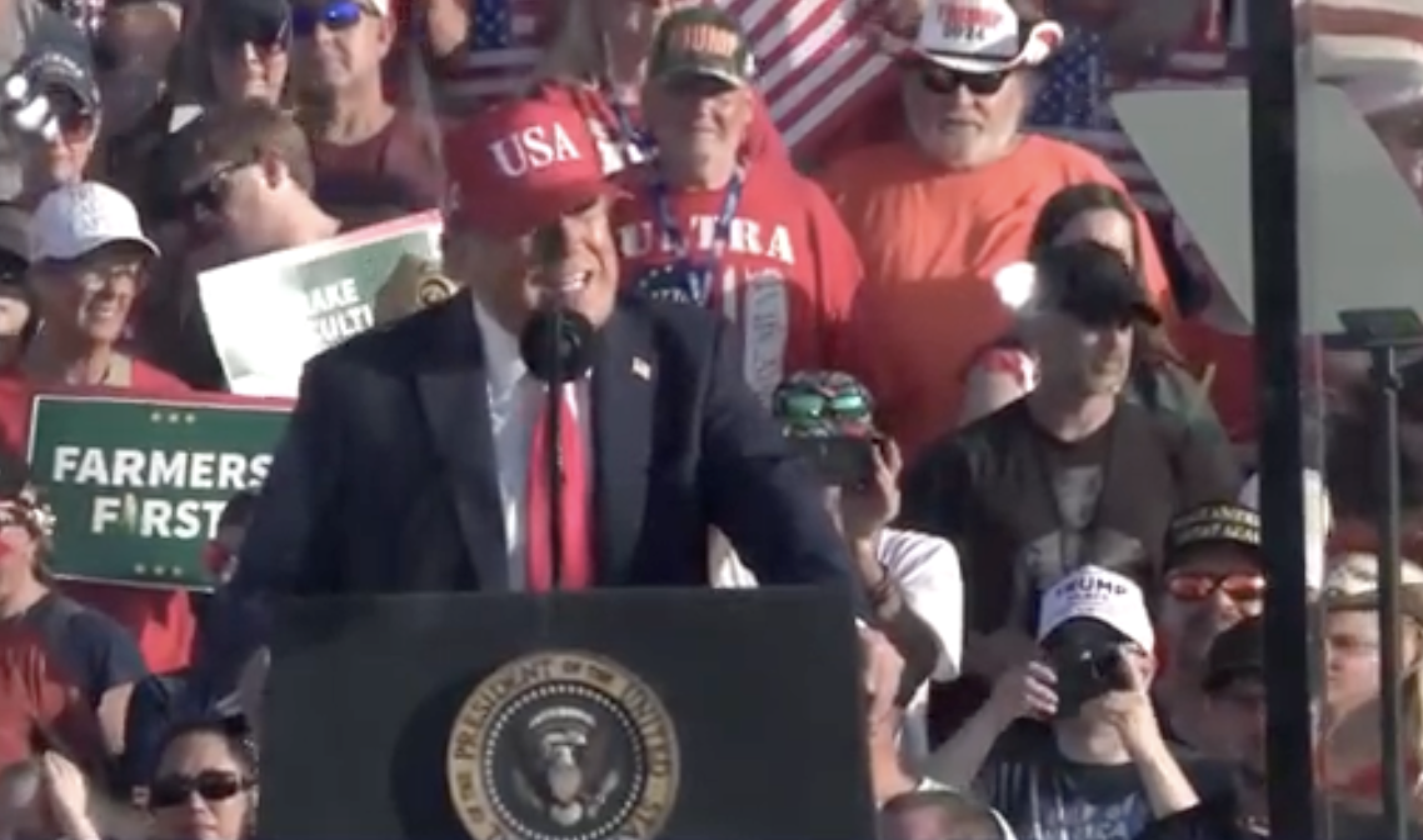 'I'm Not Sure That's Right': Trump Demonstrates His Incompetence, Says ...