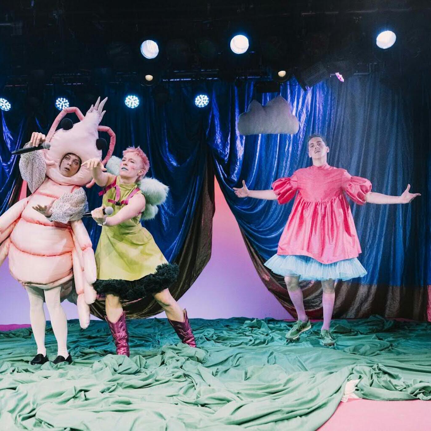 Ferdinand Raimund als Flower Power Musical im Rabenhof