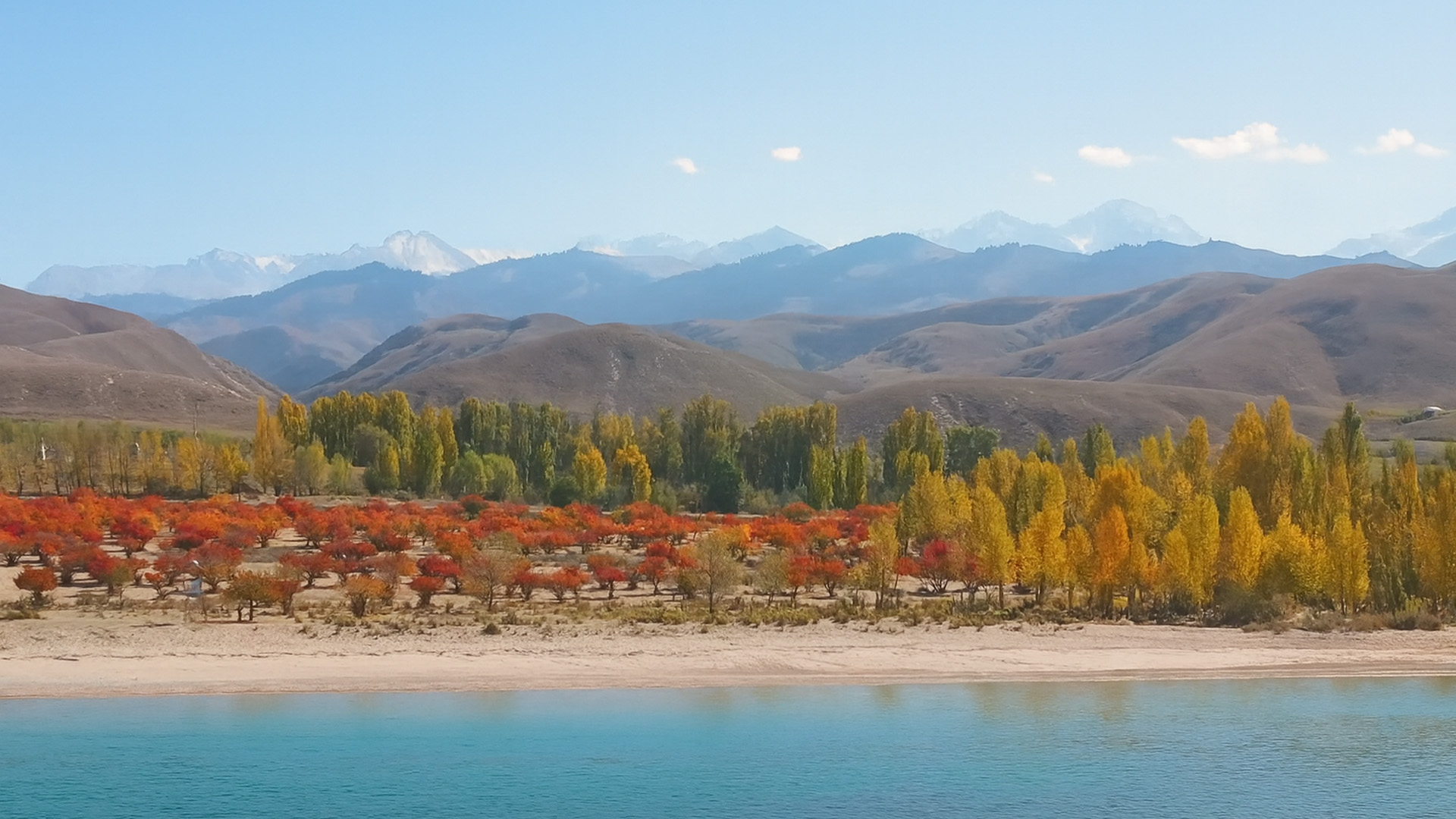 Issyk-Kul – Jesienne krajobrazy Kirgistanu w 4K