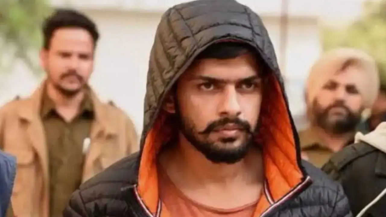 Bishnoi Gang Strikes In Canada Again, Surrey Restaurant Owner Targeted ...