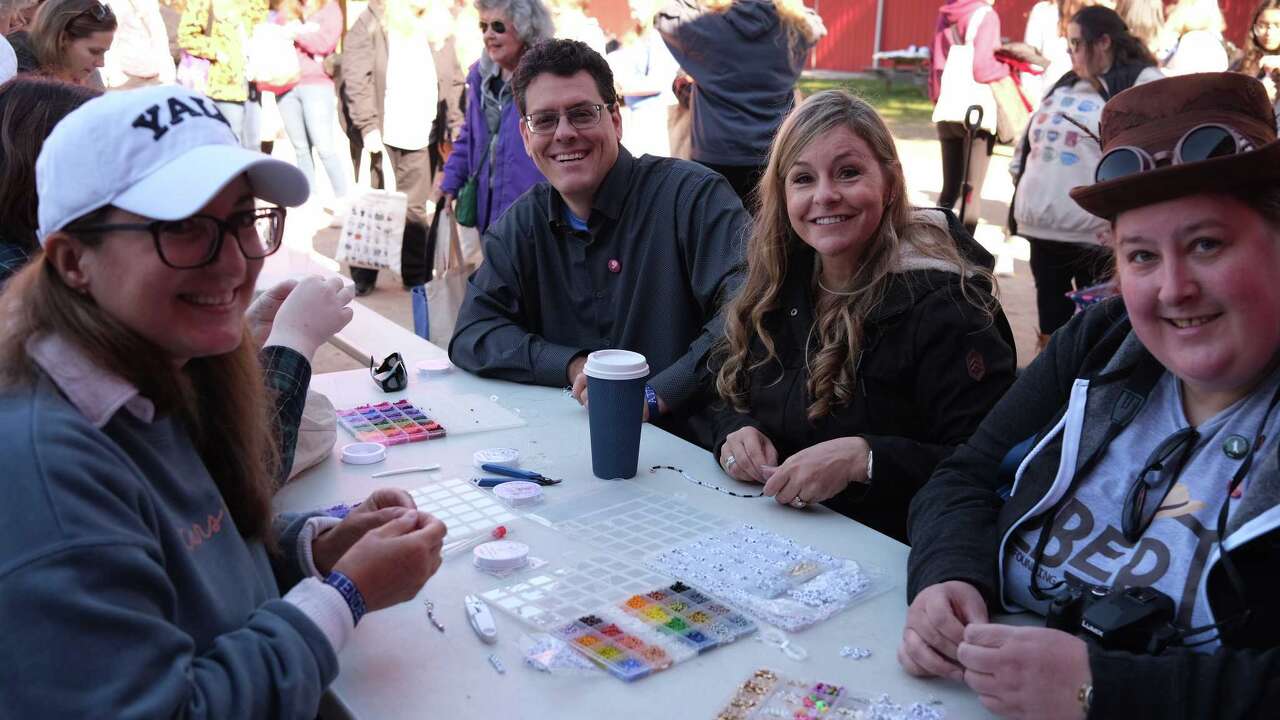 'Gilmore Girls' themed The Firelight Event returns to Guilford next weekend