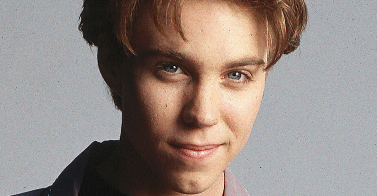 Jonathan Brandis: From Child Star To Teen Tragedy