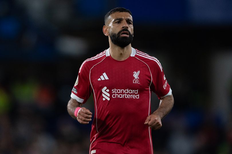 Mo Salah gets another earful as Wayne Rooney backed up for calling out ...