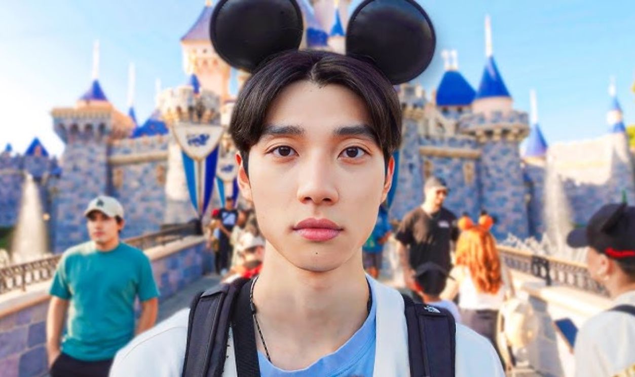 Every Disney Park Visitor Should Understand The Unwritten Rules Before ...