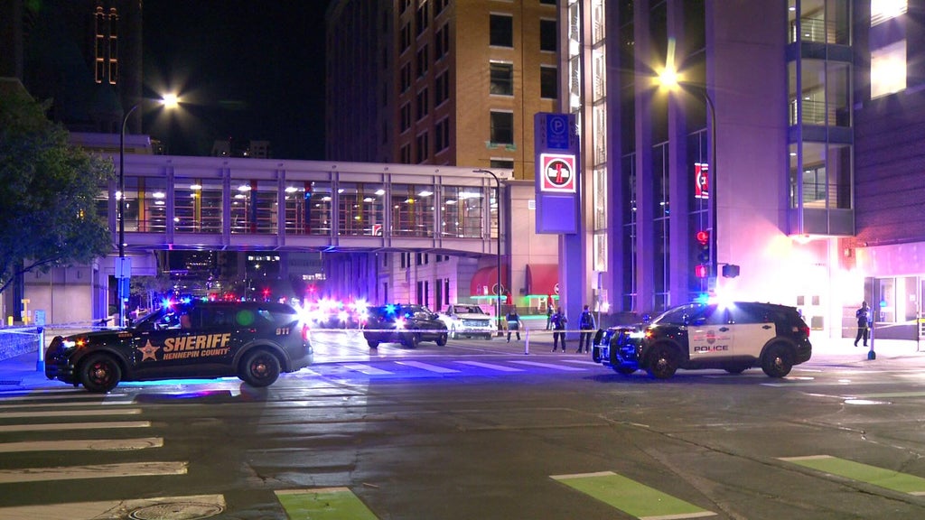 1 dead, 3 injured in shooting inside downtown Minneapolis bar
