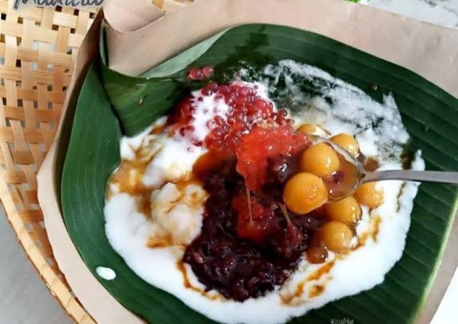Rekomendasi Spot Kuliner Enak di Pasar Atom Surabaya: Dari Bubur Madura ...