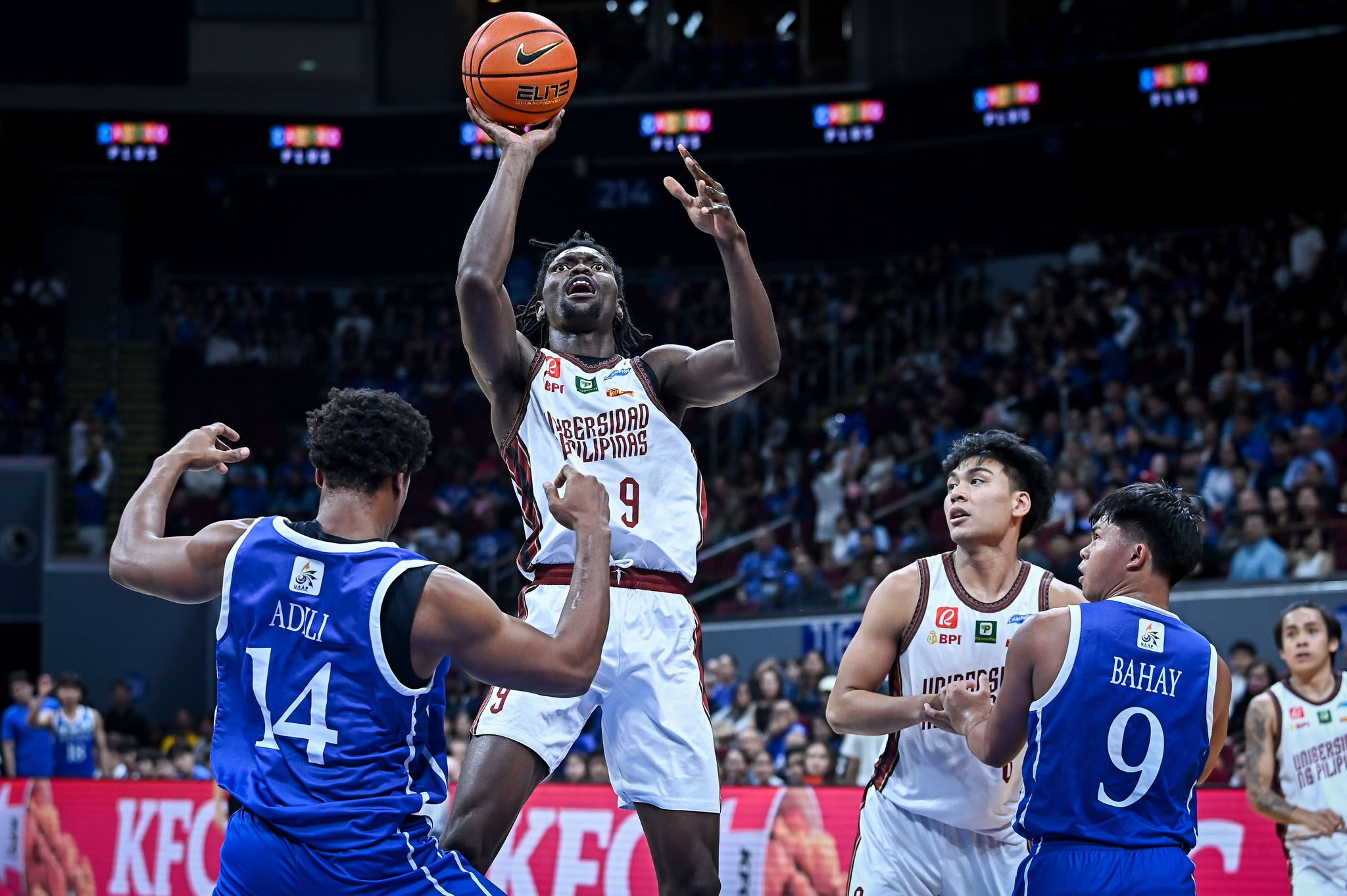 UAAP: UP sends Ateneo crashing back to Earth, nails 3rd straight win