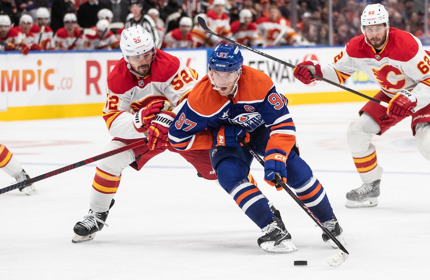 Oilers vs. Flames, Leafs vs. Canadiens highlight Day 2 of 2025-26 NHL ...