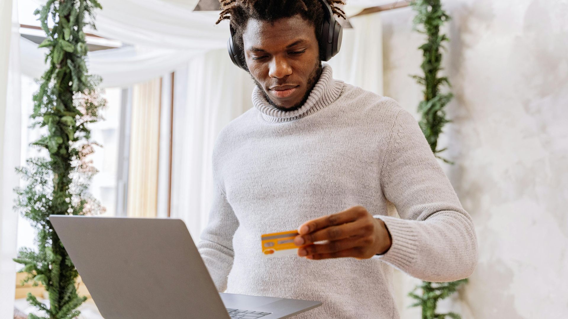 I have $10K on my credit cards. I'm making minimum monthly payments ...