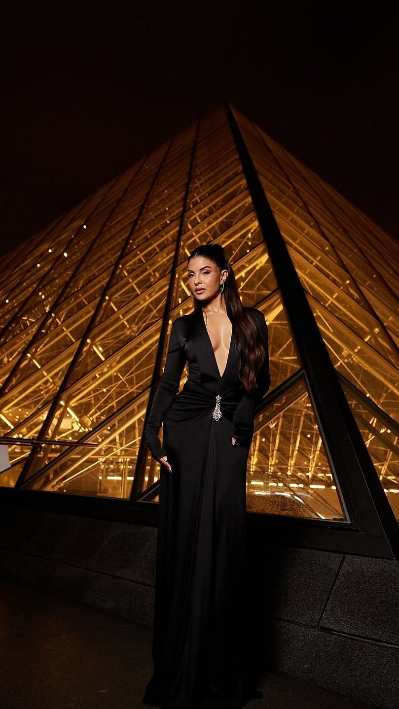 Jacqueline Fernandez Leaves Victoria Beckham In Awe Of Her Jaw-Dropping ...