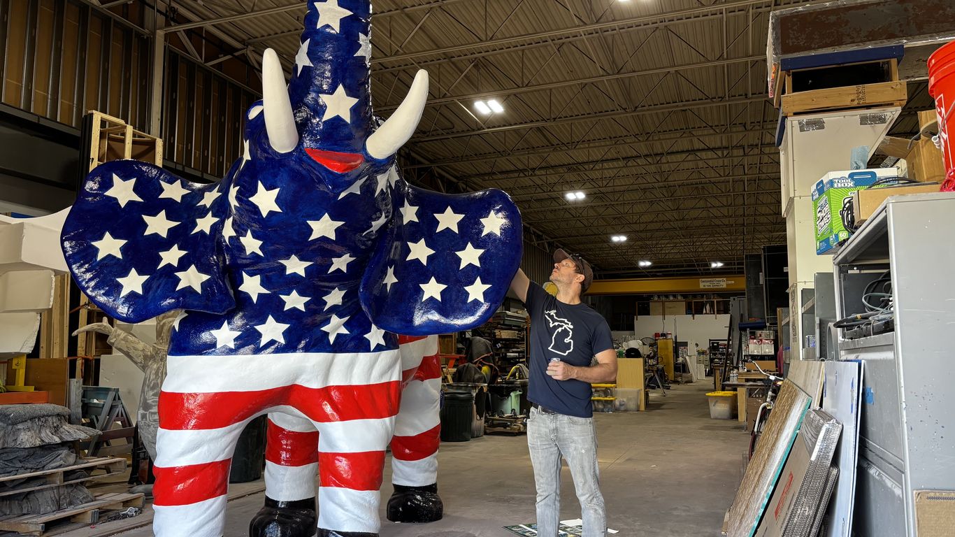 Beloved elephant Tammy returns home