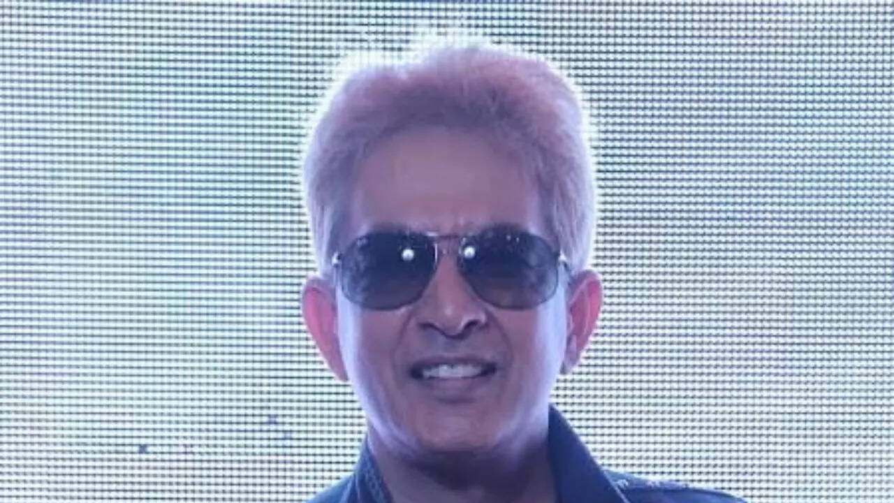 Celebrity Hairstylist Javed Habib, Son Booked in Multiple Money Fraud ...