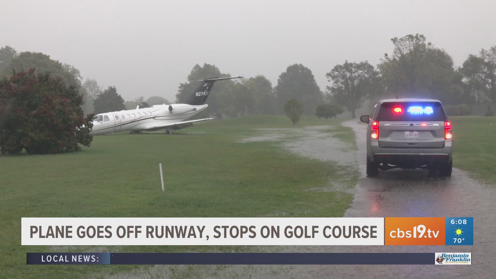 Plane goes off runway, stops on golf course