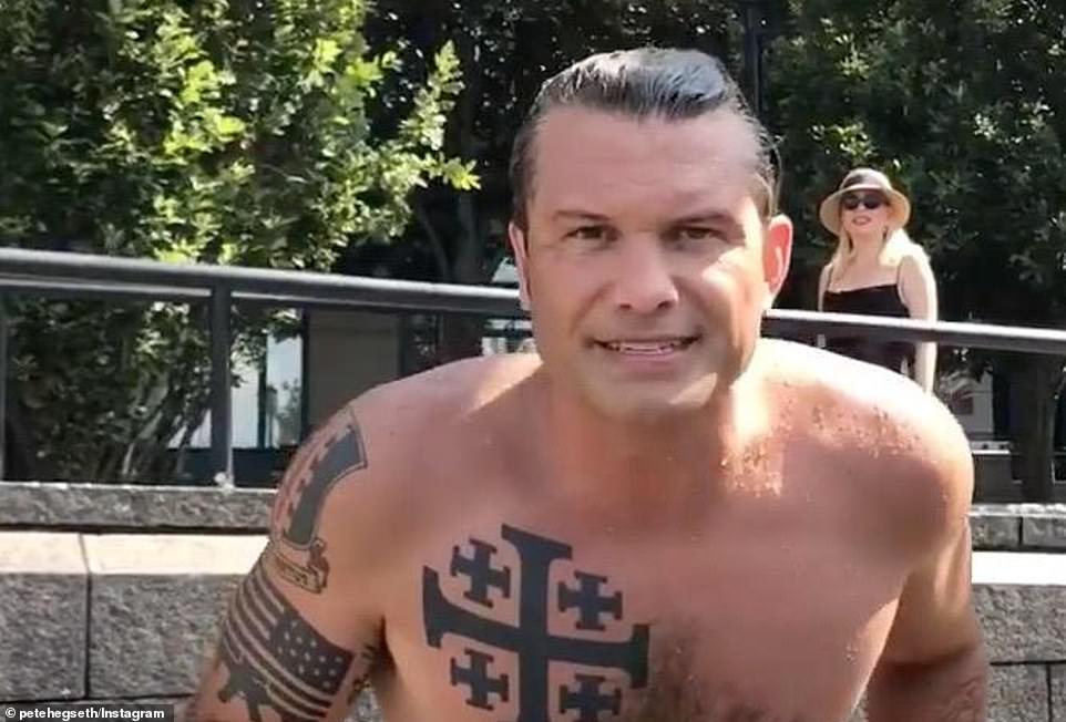 Plus size Texas National Guard members mocked in Chicago