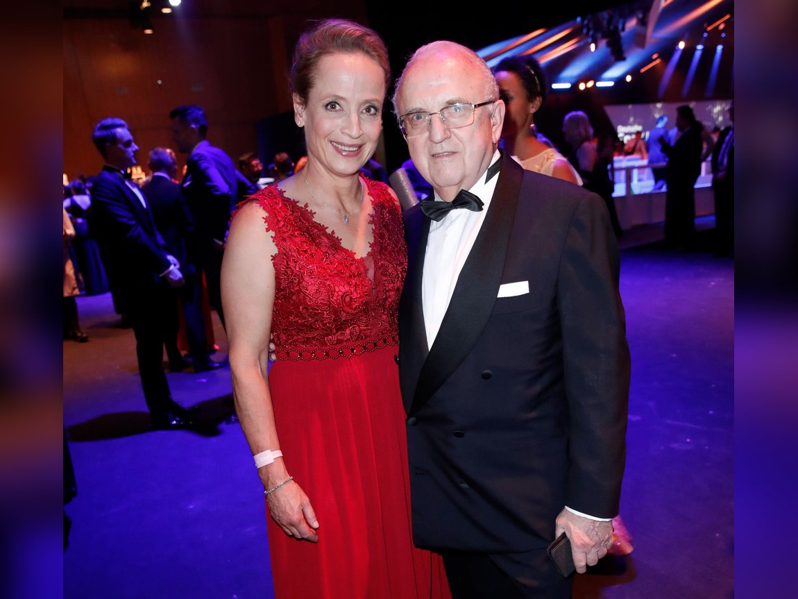 Wolfgang Urban dead: Former Karstadt CEO dies at 80