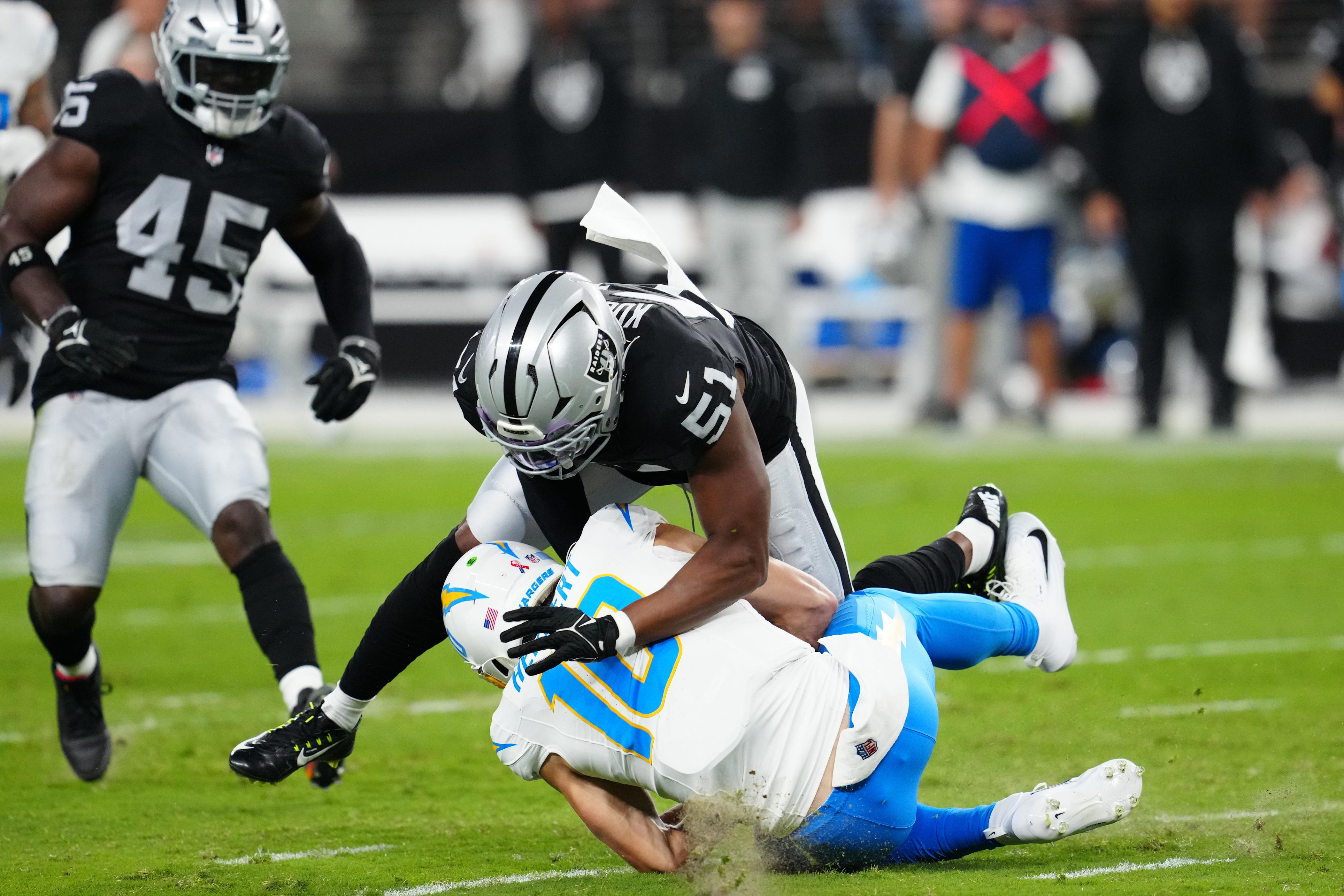 What channel is Chargers vs Raiders NFL game today? Start time ...