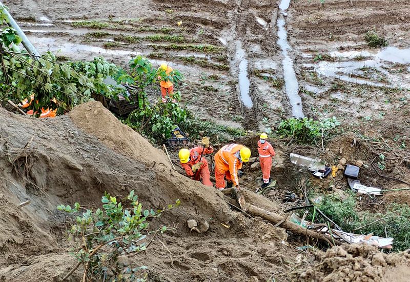 Toll rises to 16 after landslide hits private bus in Himachal's Bilaspur
