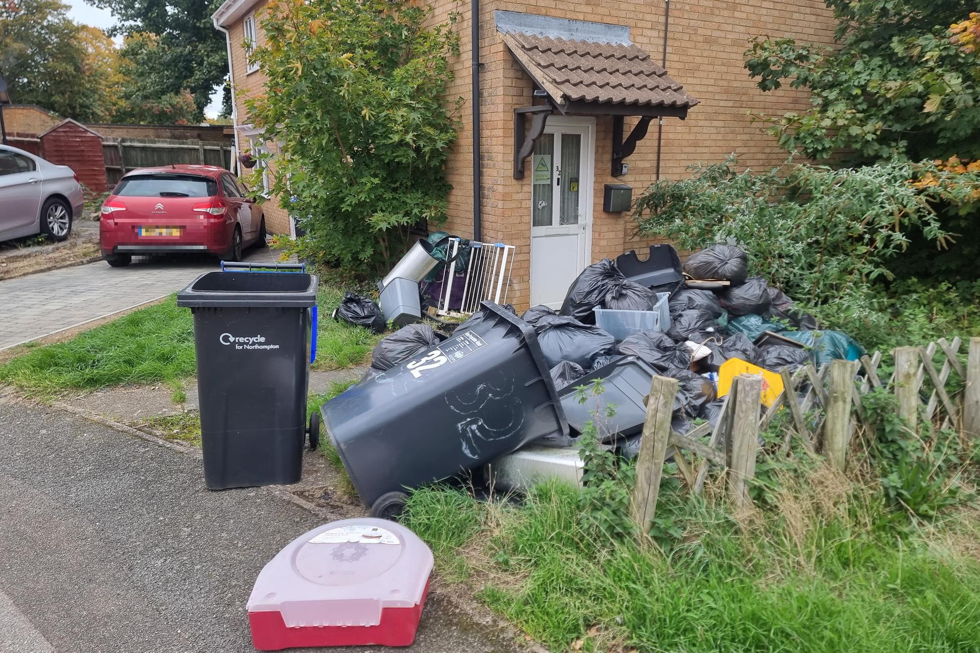 Is this the filthiest front garden in Northampton? WNC issues statement ...
